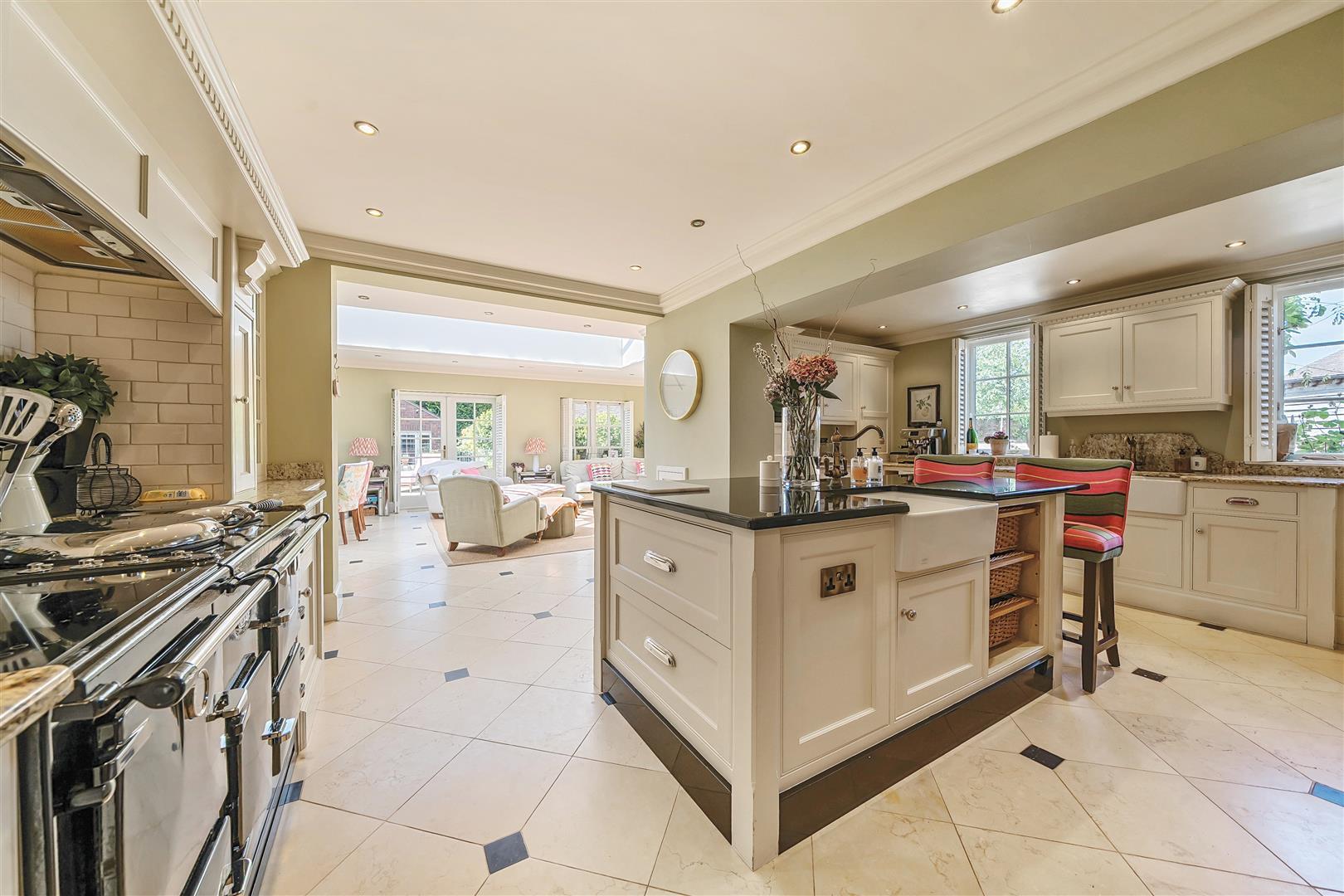 Upton Farmhouse & The Olive Barn, Upton Lane, Shifnal, TF11 9HF ...